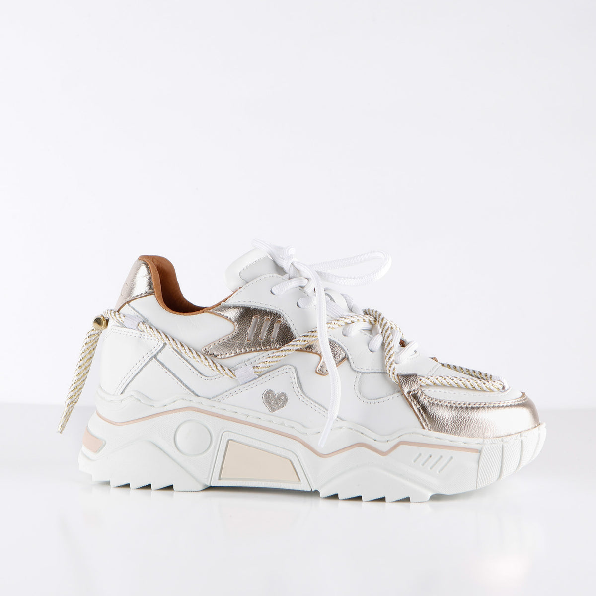 PRE ORDER JUPITER heart - Sneakers | White / Champagne – DWRS label