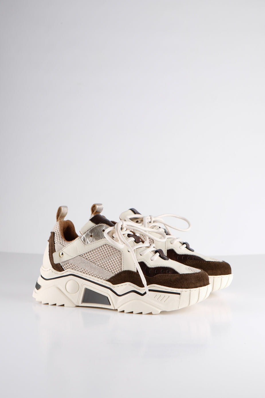 PRE ORDER PLUTO mesh - Sneakers | Off White /Drk Brown – DWRS label